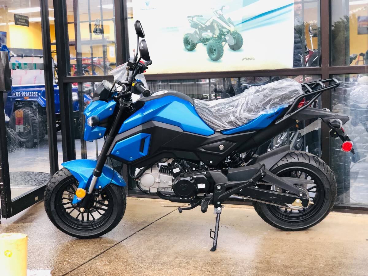 Vader 125cc Street Legal Motorcycle, With 12" tyres, clutch system ...