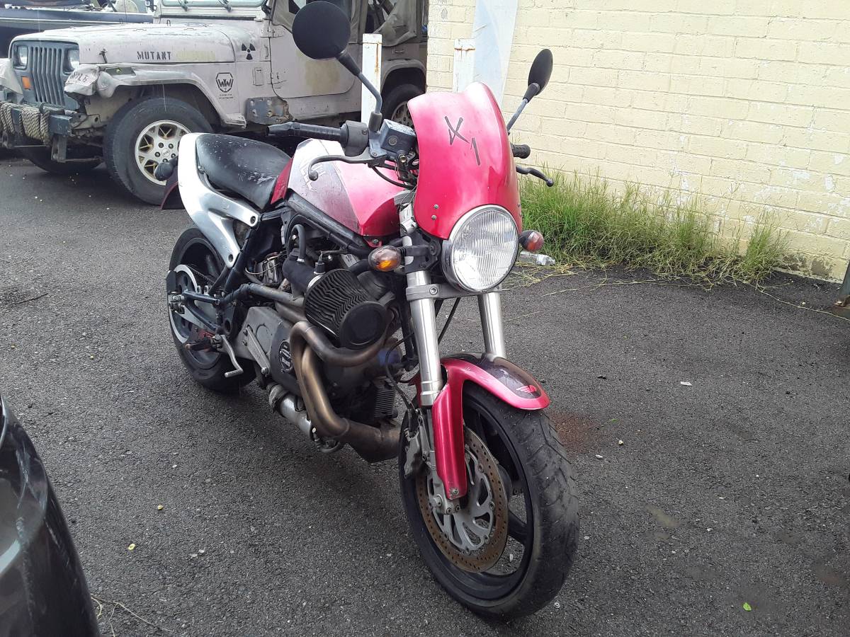 2000 Buell LIGHTNING 1200cc Harley Engine | Looknet