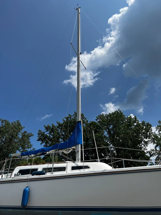 Catalina 27 Project Boat | Looknet