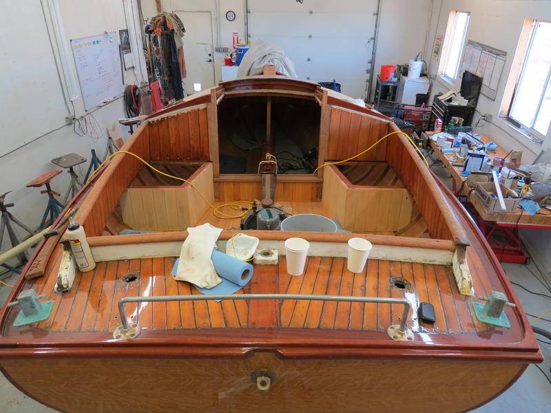 1928 16' ANDERSON CATBOAT w/ TOTAL RESTORATION | Looknet