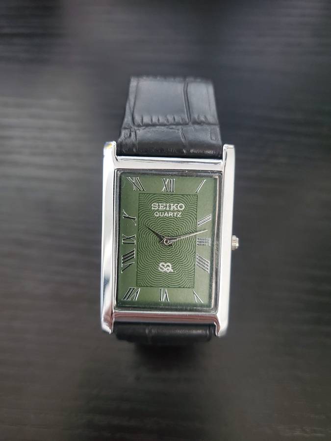 🔥NEW OLD STOCK - Rare - Vintage Seiko Slim Tank Mens Leather Watch | Looknet