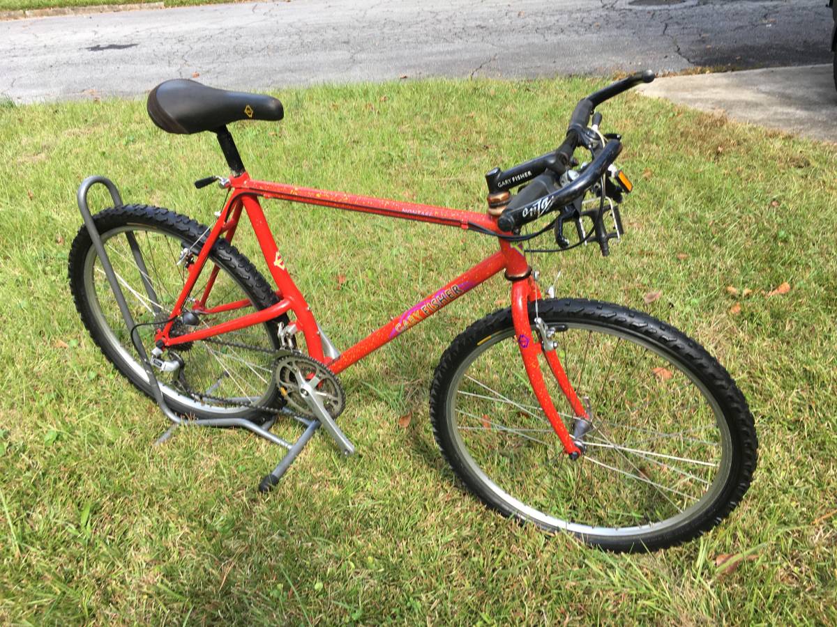 Vintage Gary Fisher Montare plus extra wheels | Looknet