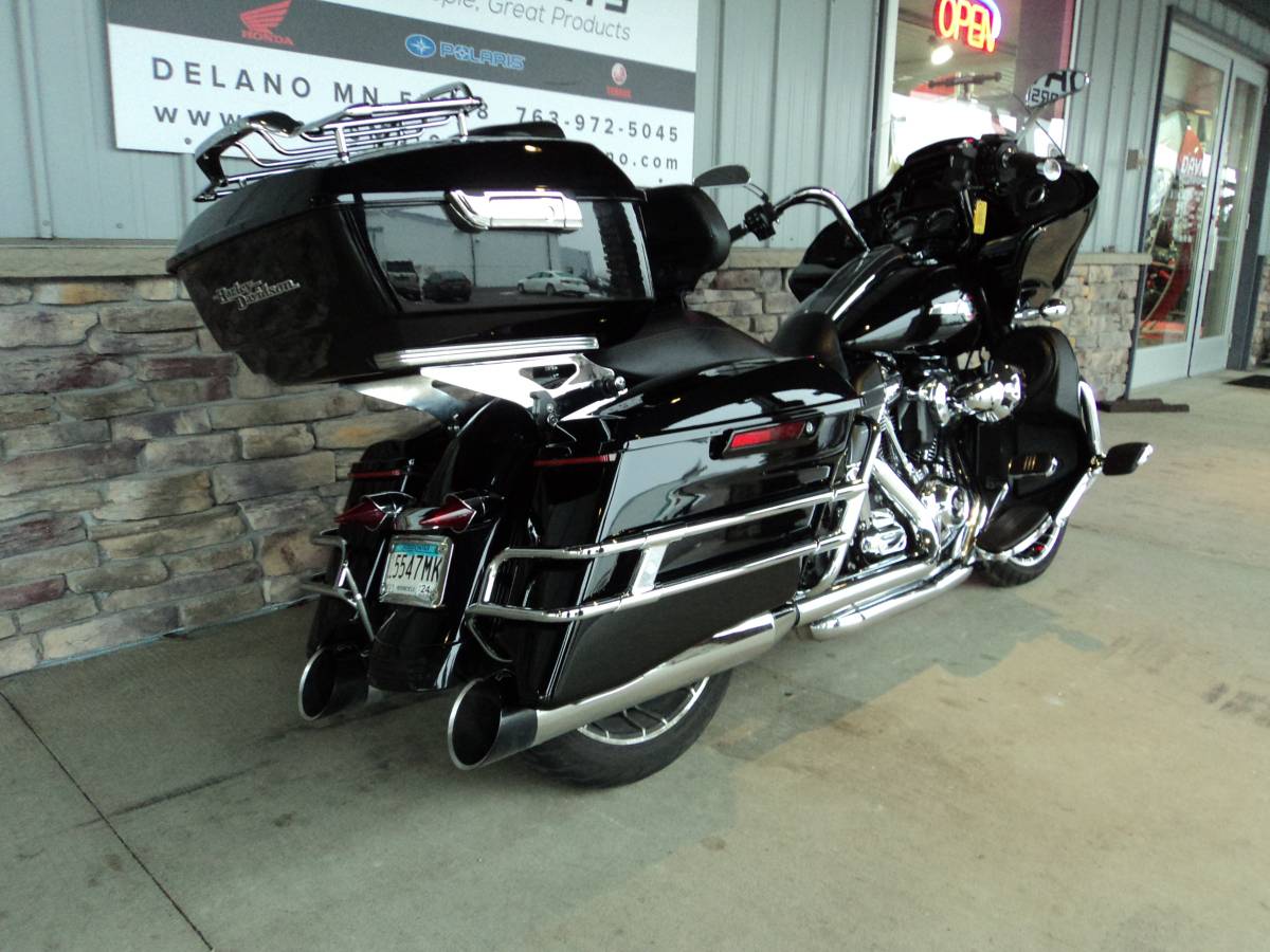 2022 HARLEY DAVIDSON ROAD GLIDE, LOADED, LOADED! 1 OWNER, MUST SEE ...