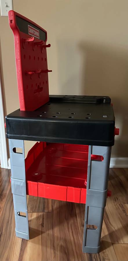 CRAFTSMAN Toy Work Bench | Looknet