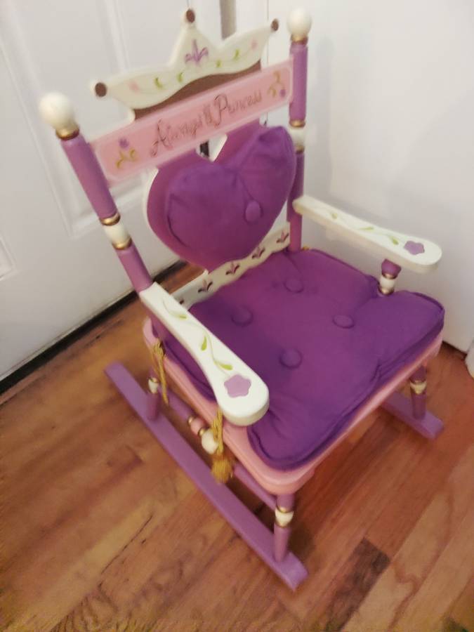 Little Girls "Always a Princess" rocking chair | Looknet