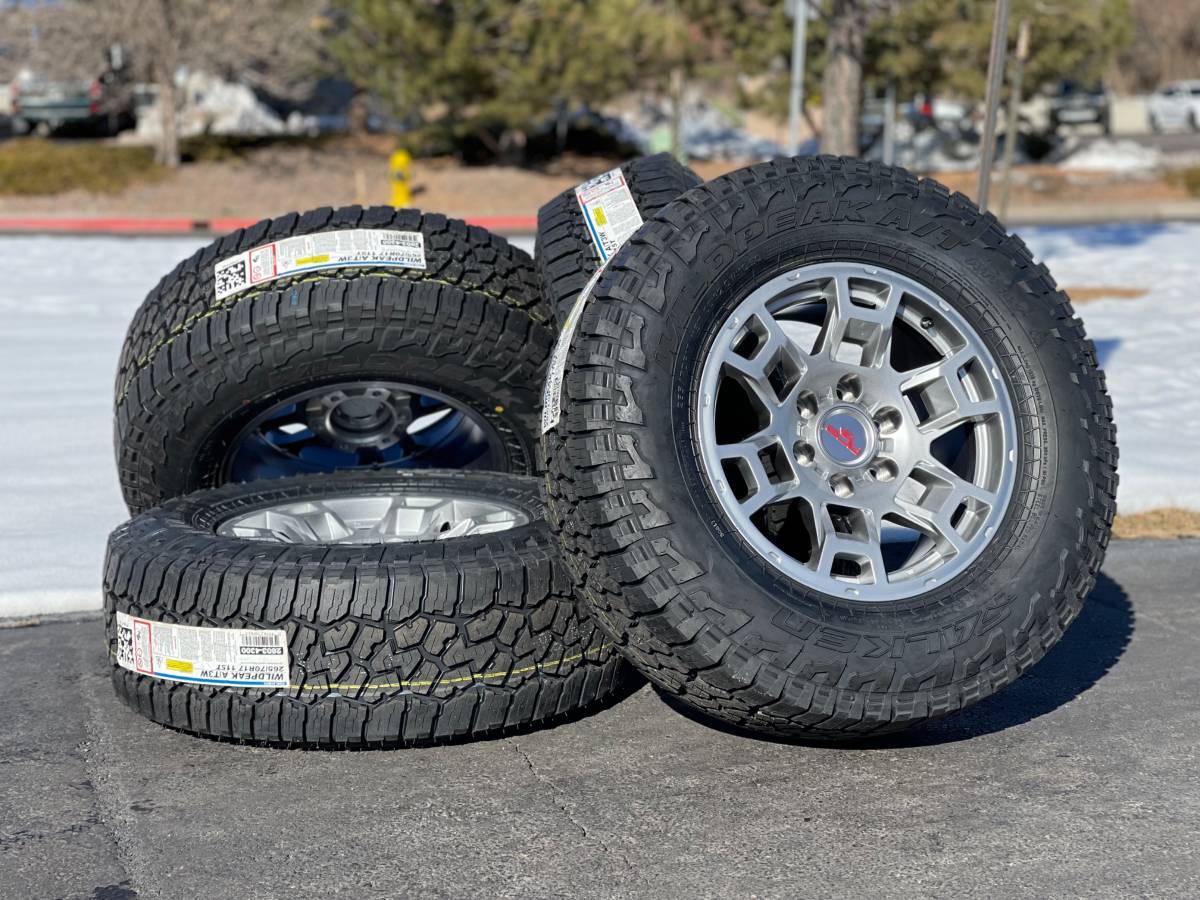 Toyota Silver 17” Tacoma 4Runner rims 6 lug Wheels & Tires FJ Cruiser ...