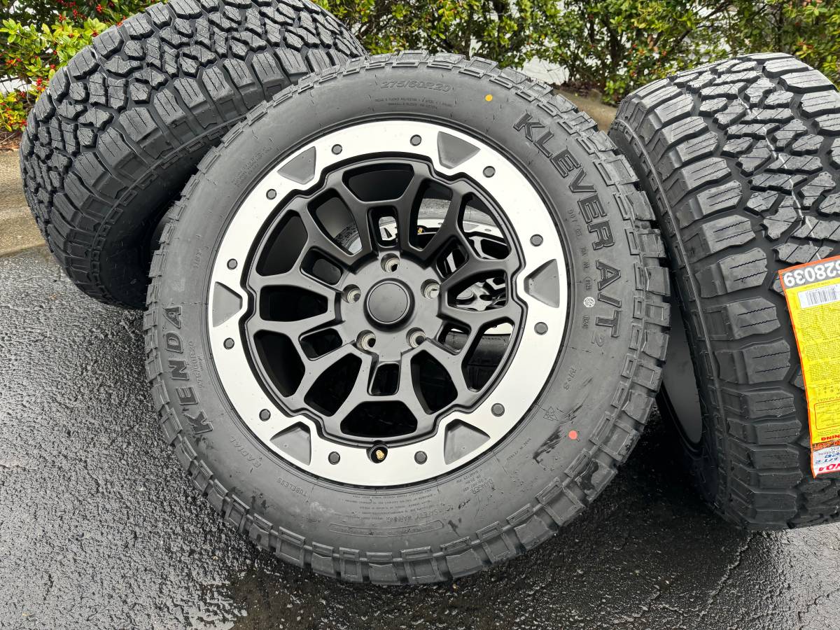 New 20” Dodge Ram 1500 5x5.5 rims A/T tires off road 275/60r20 wheels ...