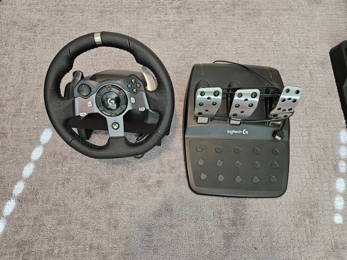 Logitech G920 Sim Racing Wheel | Looknet